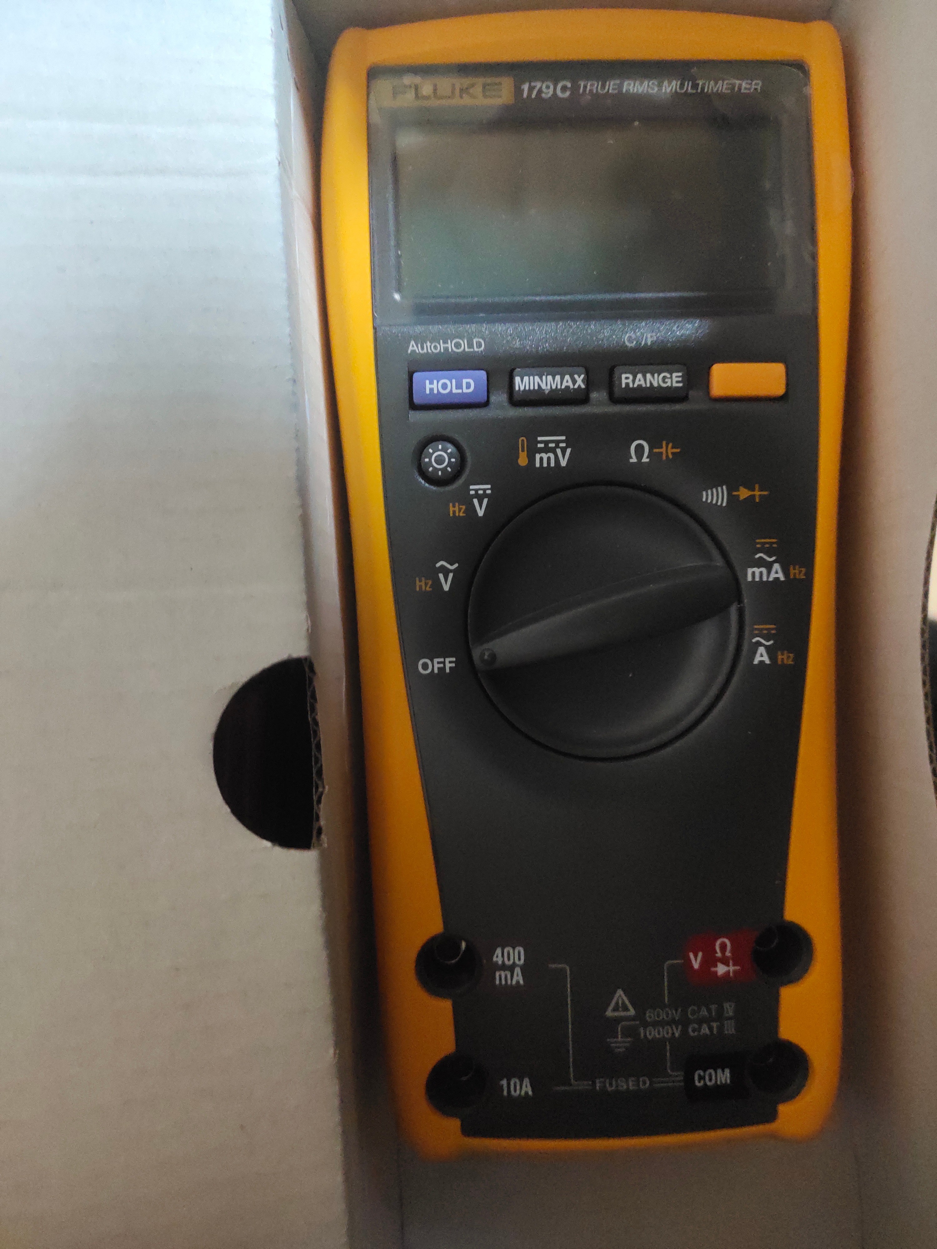 FLUKE 179 True RMS Digital Multimeter พร้อมเทคโนโลยีเครื่องมือวิเคราะห์ ...